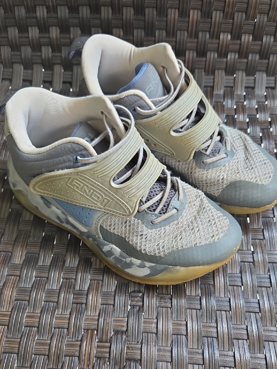And1 | Shoes | And Kids Gray And Tan Hookandloop Sneakers | Poshmark